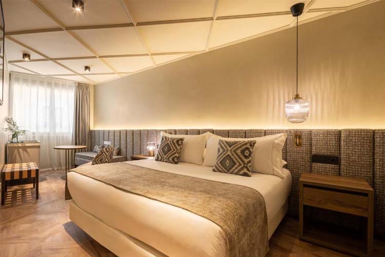 Room Mate Leo, a boutique hotel in Granada