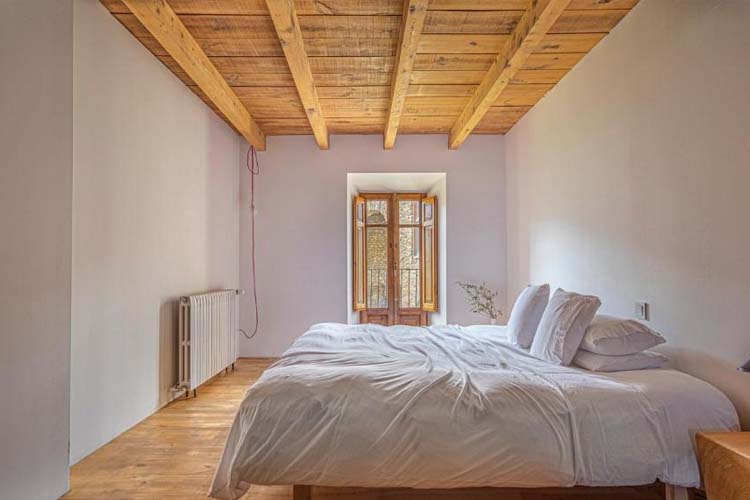 Cal Calsot Casa Rural: hôtel boutique Montellà
