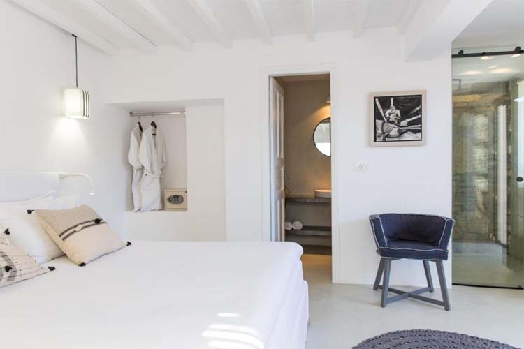 Ostraco Suites, a boutique hotel in Mykonos