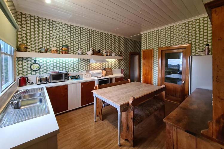 Hawley House, a boutique hotel in Tasmania