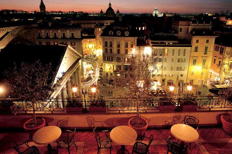 Hotel Albergo del Senato, a boutique hotel in Rome