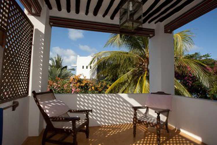 Kijani House Hotel, a boutique hotel in Lamu - Page