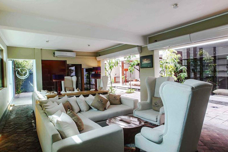 Colombo Courtyard, a boutique hotel in Colombo