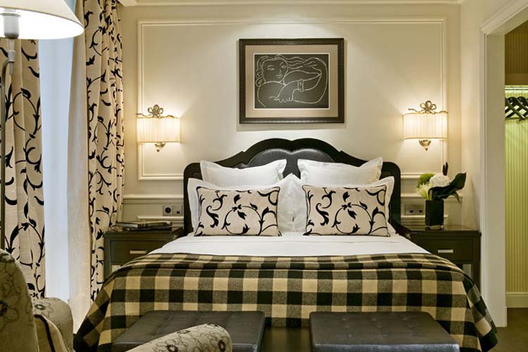 Hotel Keppler, a boutique hotel in Paris