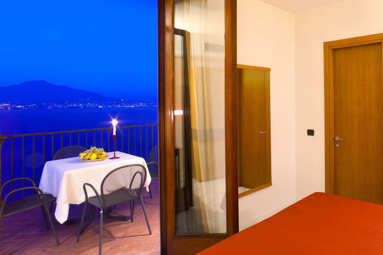 Hotel Torre Barbara, a boutique hotel in Sorrento Coast