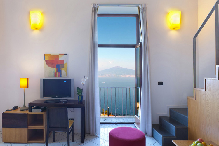 Hotel Torre Barbara, a boutique hotel in Sorrento Coast - Page