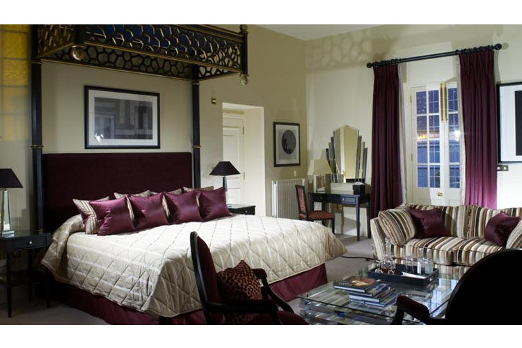 Lower Slaughter Manor, a boutique hotel in Gloucestershire